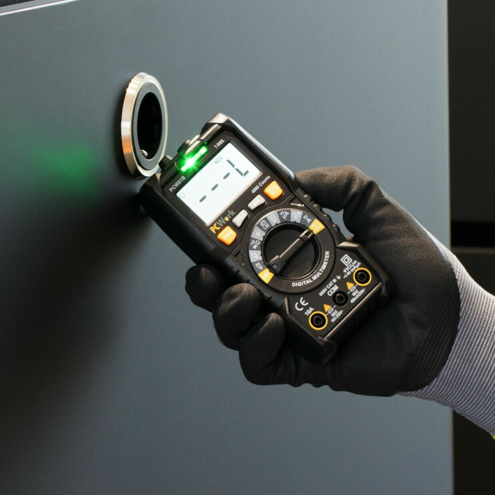 Digitalni multimeter PCW01B auto range true RMS - TechTrade